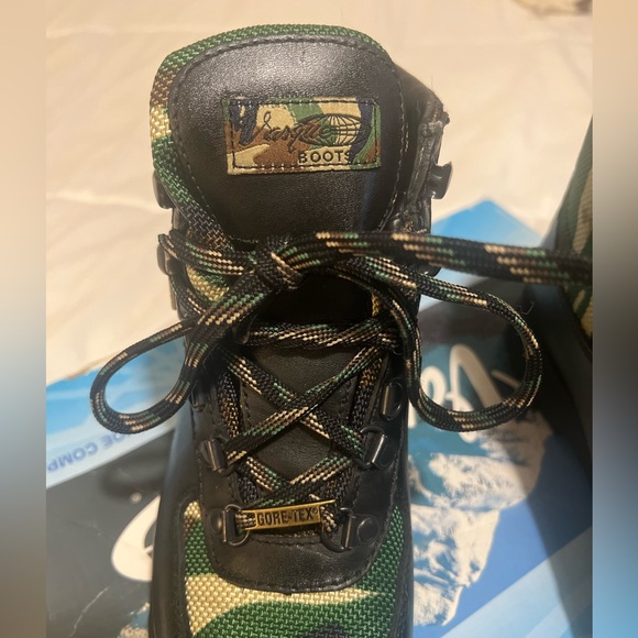 GORE-TEX | Shoes | Vasque Skywalk Vintage Hiking Boots Goretex ...